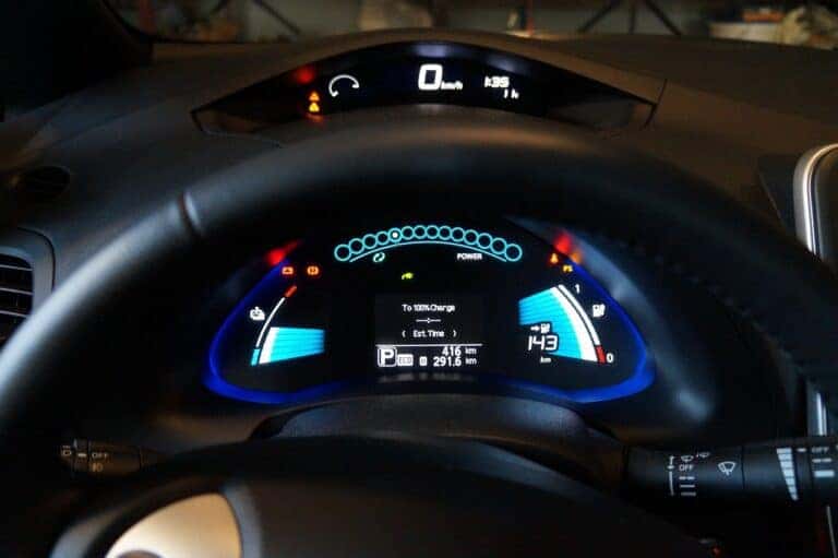 Nissan Warning Lights Guide | AutoCenters Nissan