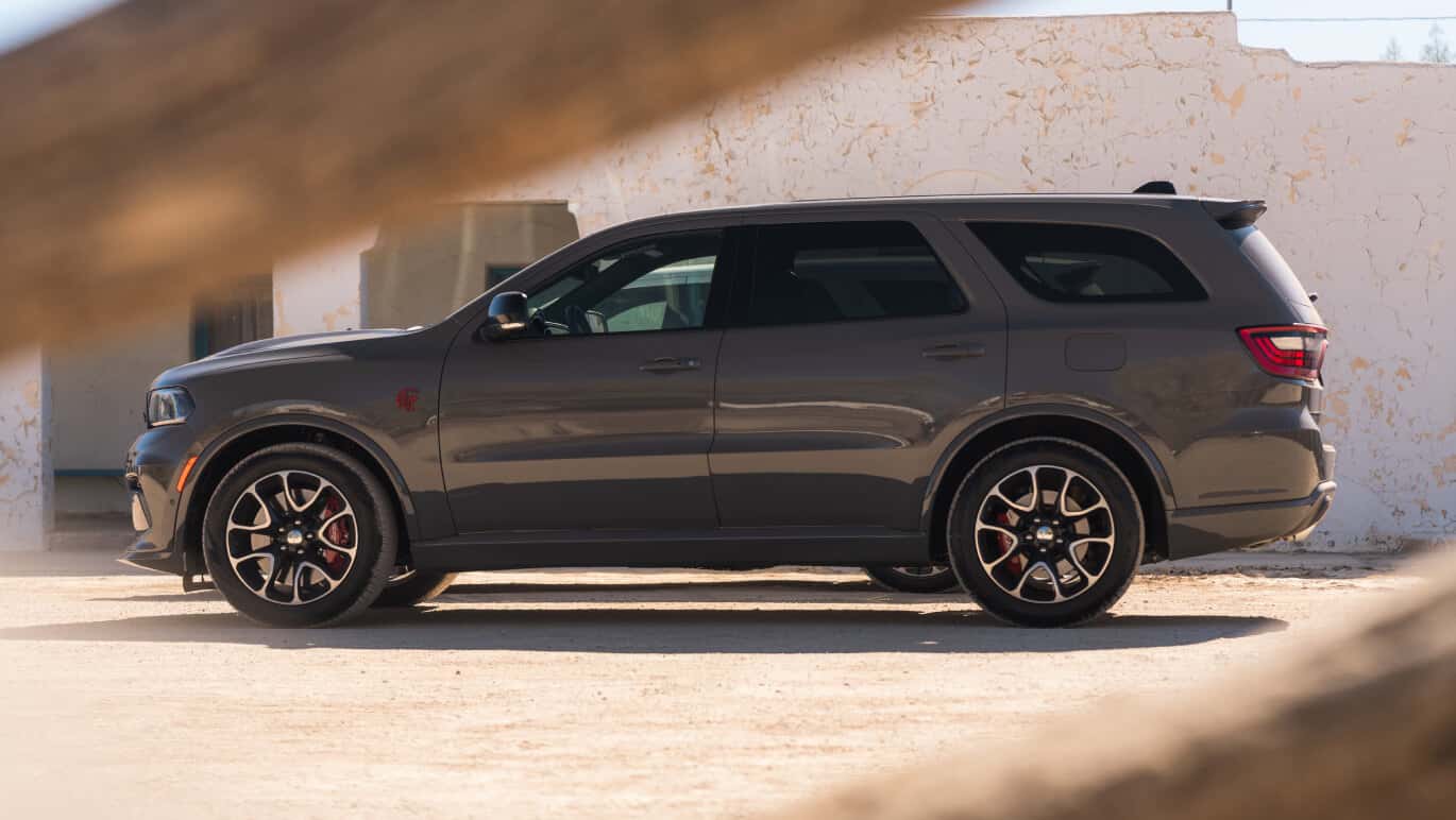 Dodge Durango MPG: Ratings By Year & Engine (2017-2026)