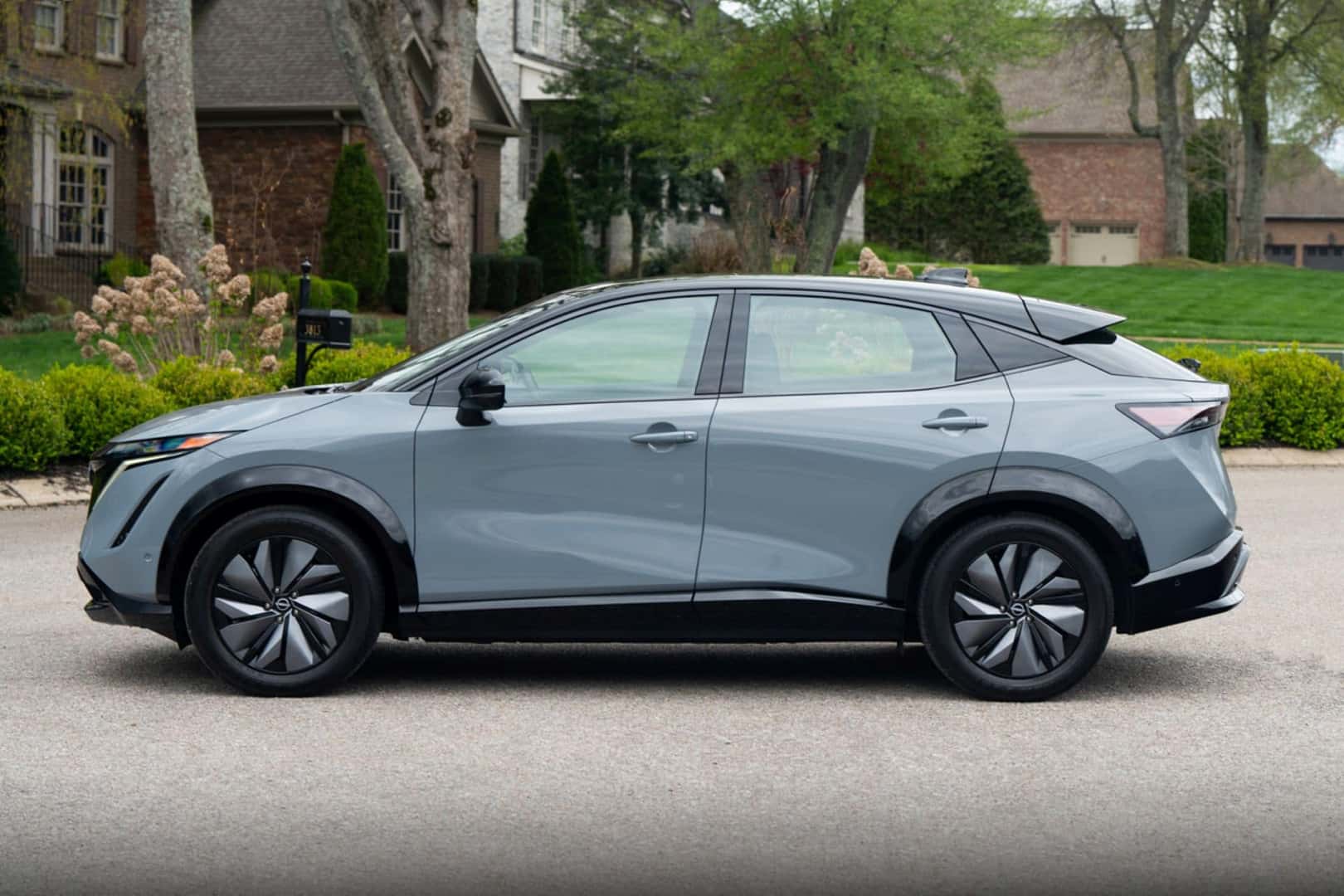 Nissan Uses Ariya EVs for Its Test Facility Security