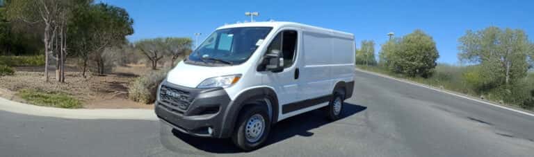 2025 Full-Size Passenger Van Comparison | Earnhardt Auto Centers
