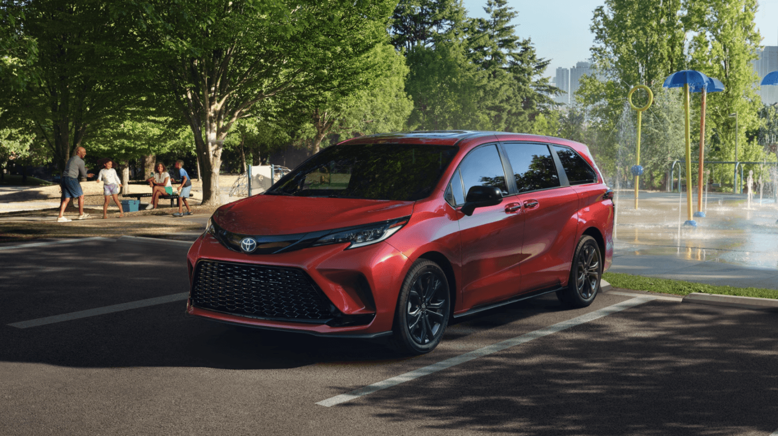 2025 Toyota Sienna Near Me | Houston, TX | Fred Haas Toyota Country