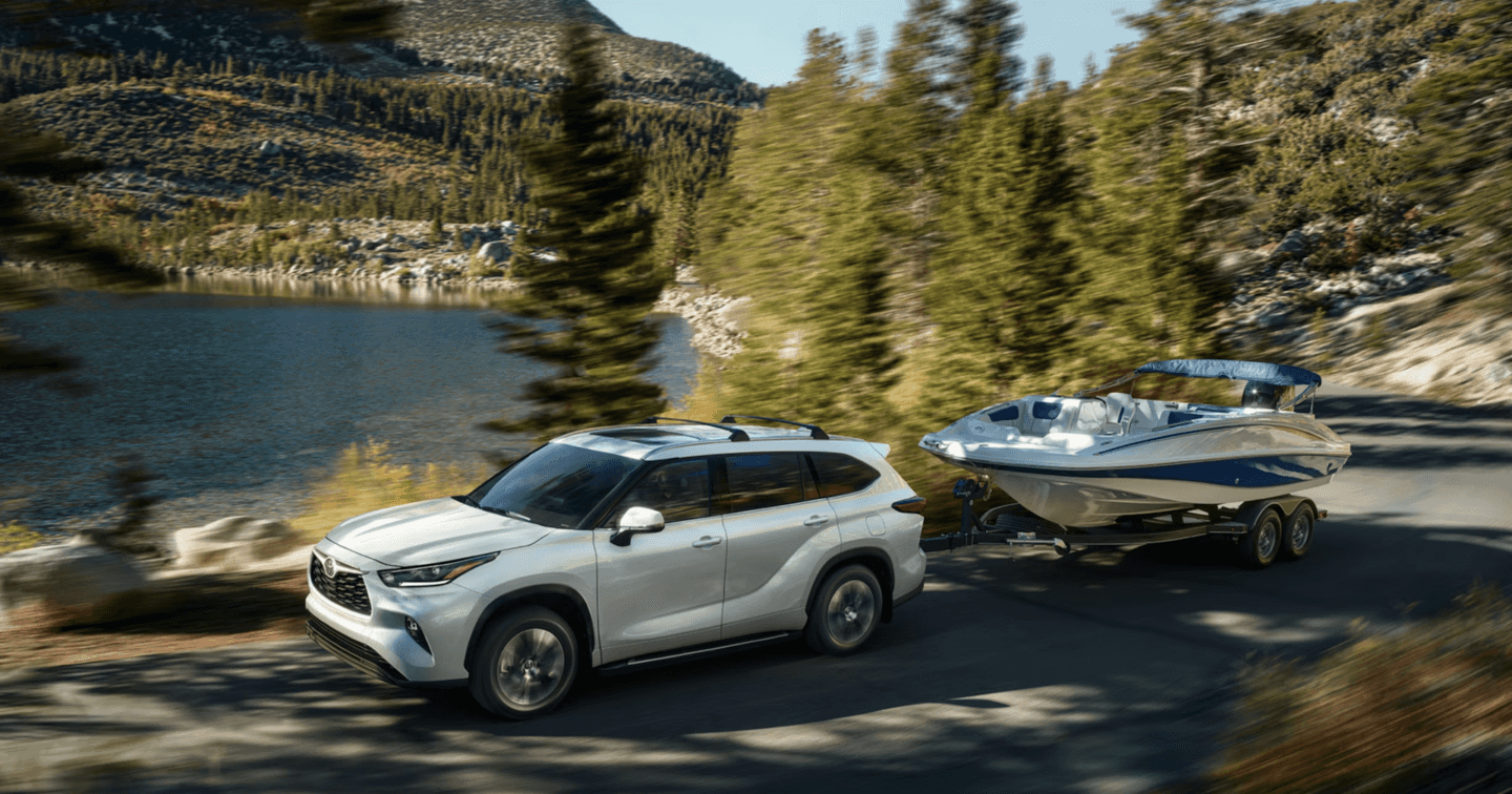 2026 Toyota Highlander Near Me | Houston, TX | Fred Haas Toyota Country