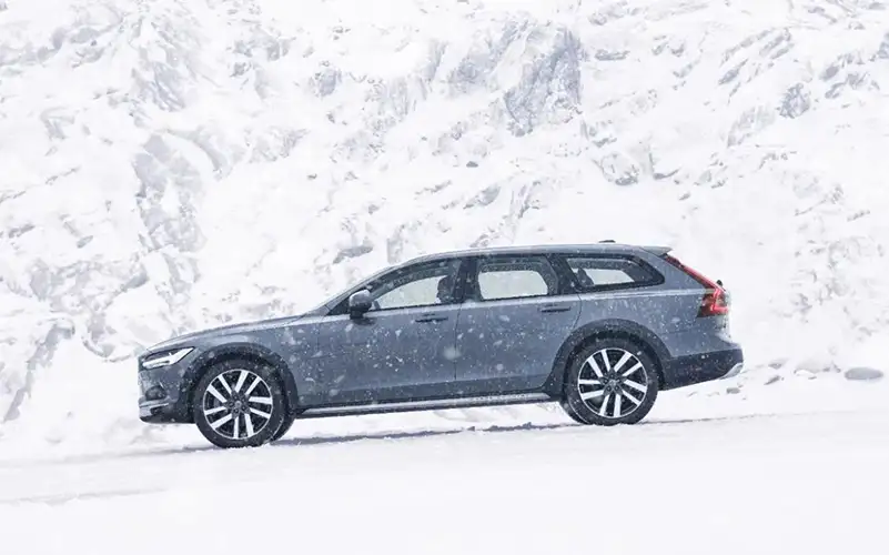 Essential Volvo Winter Preparation Checklist | Germain Volvo Cars
