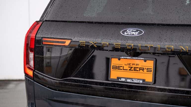 All-New Split Tailgate on the 2025 Ford Expedition | Jeff Belzer's Auto ...