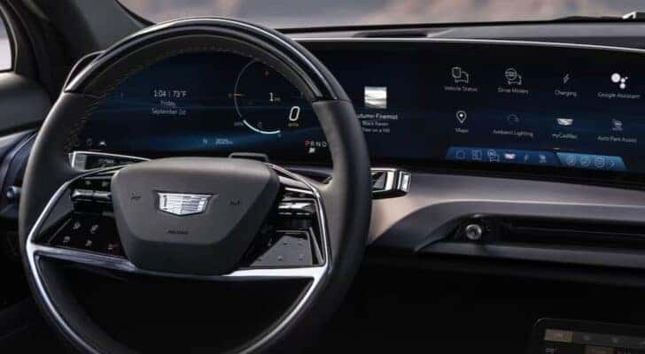 8 Ways the 2026 VISTIQ Wins Hearts as a Luxury Three-Row BEV