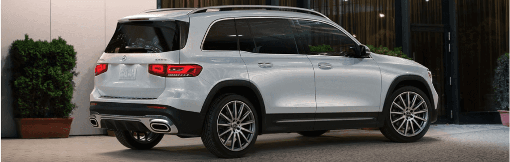 Lease a Mercedes-Benz GLB | Mercedes-Benz Dealership in Brooklyn