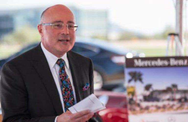 Concesionario Mercedes-Benz de Habla Hispana, AZ