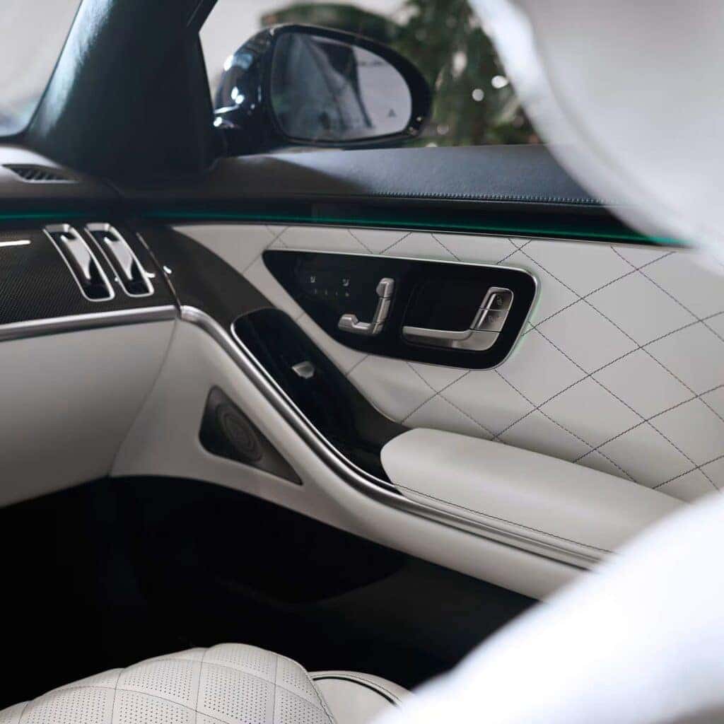 Tribute to a Legend The MANUFAKTUR S Class Honoring Bernhard Langer at ...