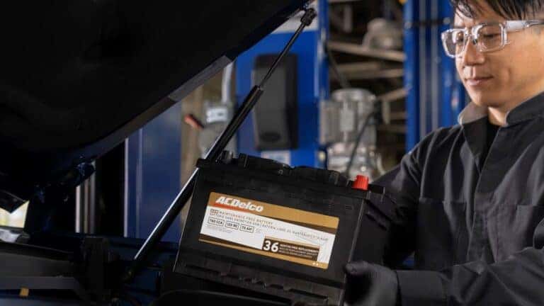 How to Replace a Chevy Traverse Battery: Step-by-Step DIY Guide | Molle ...