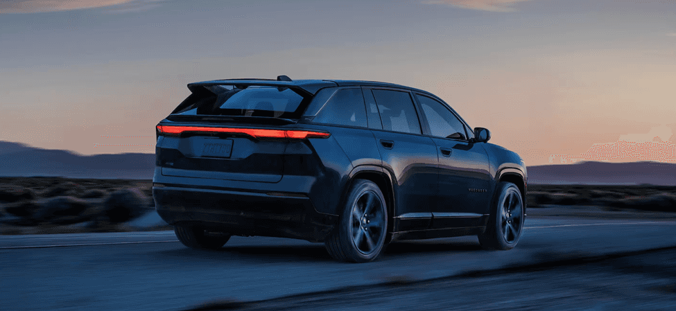 A Closer Look at the 2025 Jeep Wagoneer S