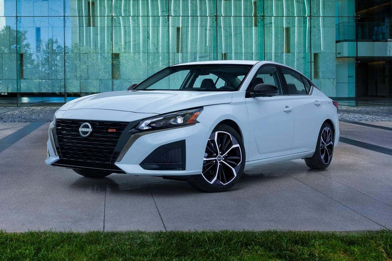 2025 Nissan Altima S vs. Nissan Altima SV | Altima Comparison
