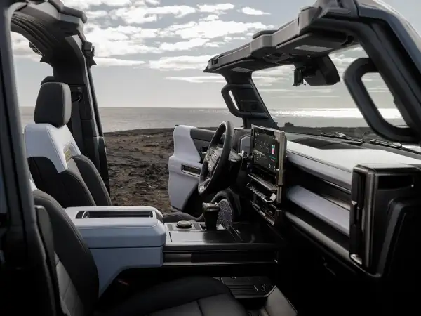 New 2025 Hummer EV SUV | Performance, Technology, & Features