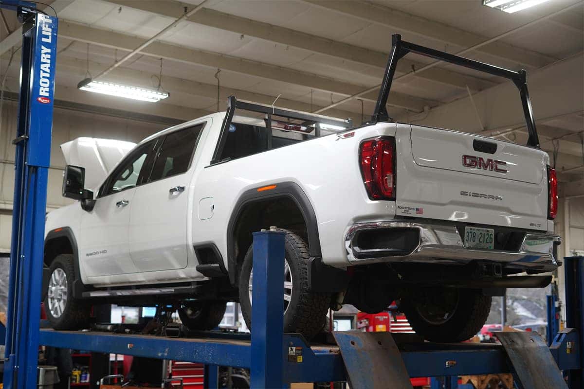 Auto Service, Oil Change & Car Maintenance near Middleborough