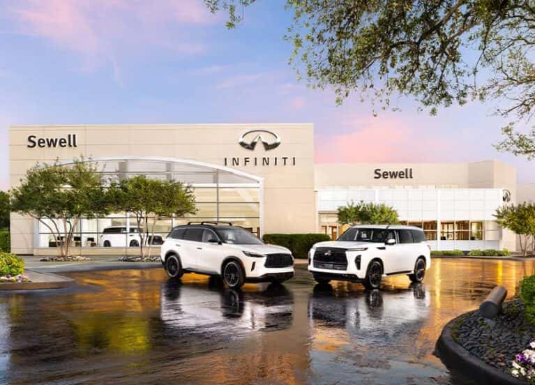 Sewell INFINITI - Experience INFINITI at Sewell Automotive Companies