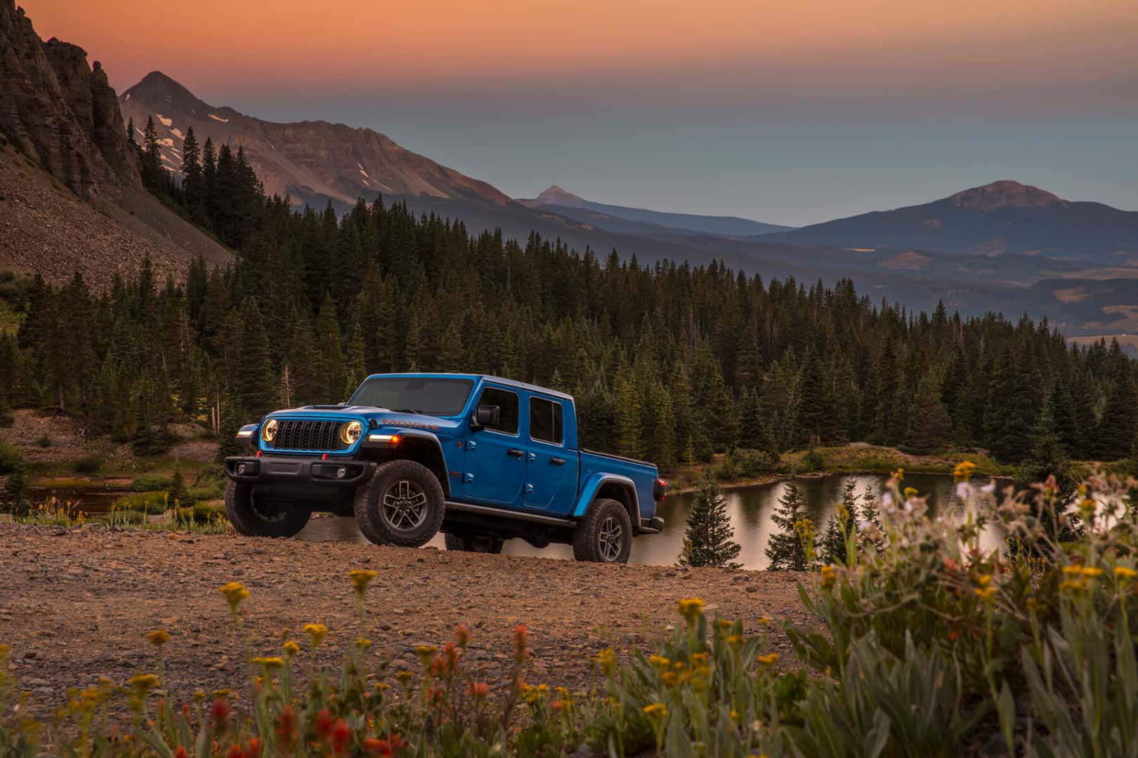 What’s New in the 2026 Jeep Gladiator Pickup Truck? | Team Chrysler ...