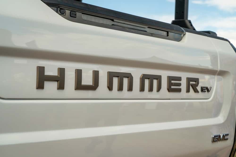 GMC Hummer EV: 7 Amazing Features | Thompson Sales