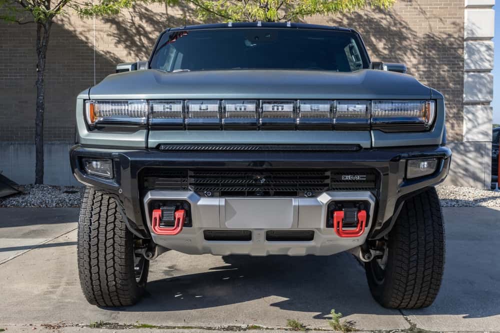 GMC Hummer EV: 7 Amazing Features | Thompson Sales