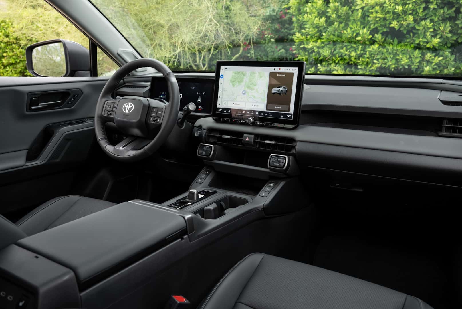 What Did Cars.com Say About the 2026 Toyota RAV4? - Model Review